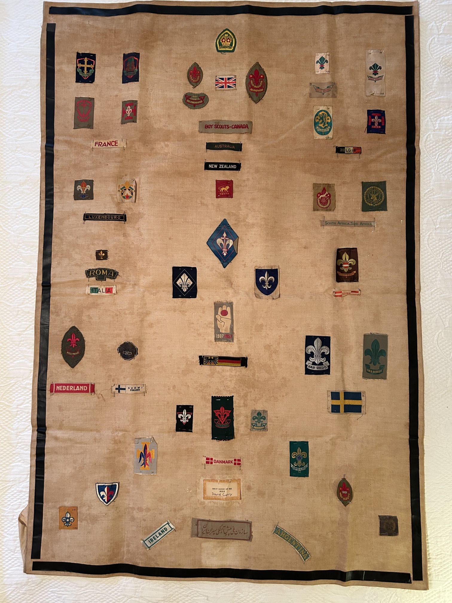 101-Scout Badges of the World-IMG_1618 – My Scouting Artifacts